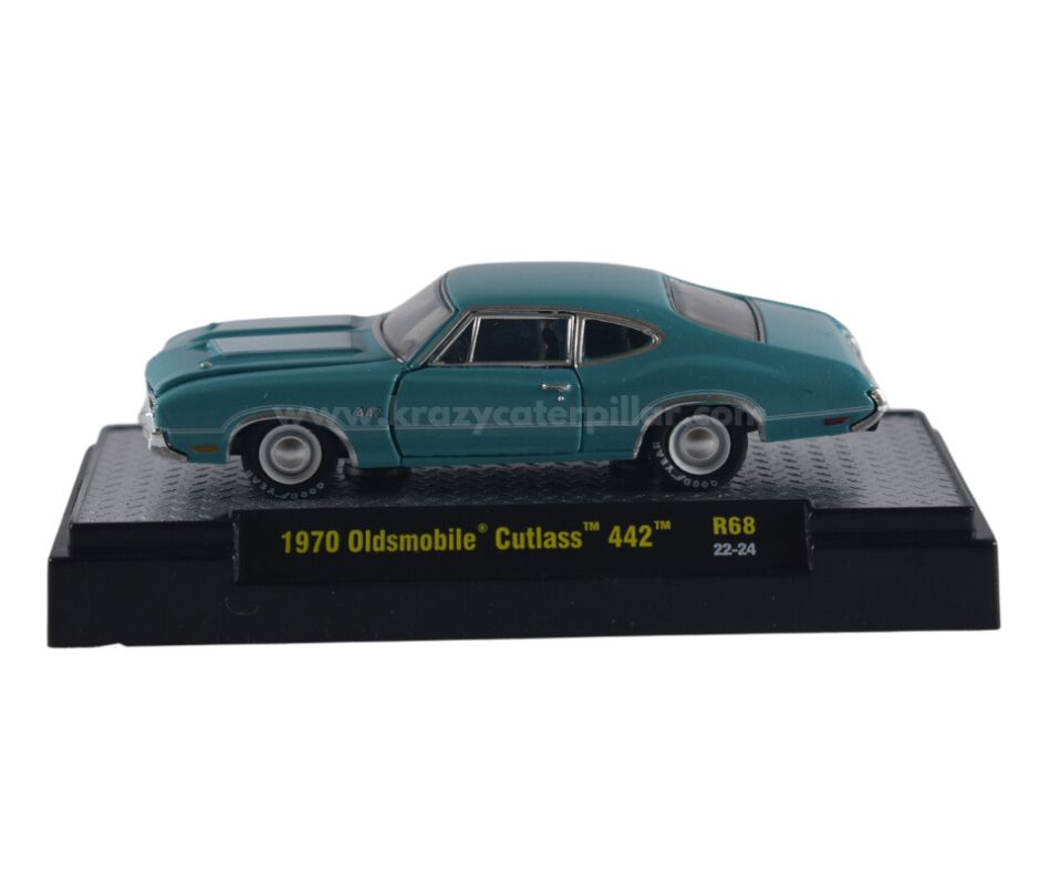 M2 Machine 1970 Oldsmobile Cutlass 442 - 1:64 Die-Cast Scale Model ...