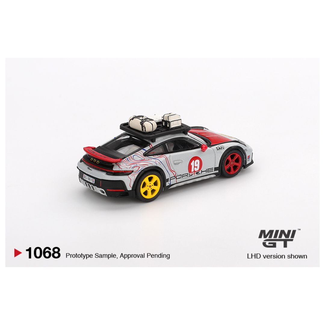 Mini GT Blister #1068: Porsche 911 Dakar "Uncle Rally" – Krazy Caterpillar