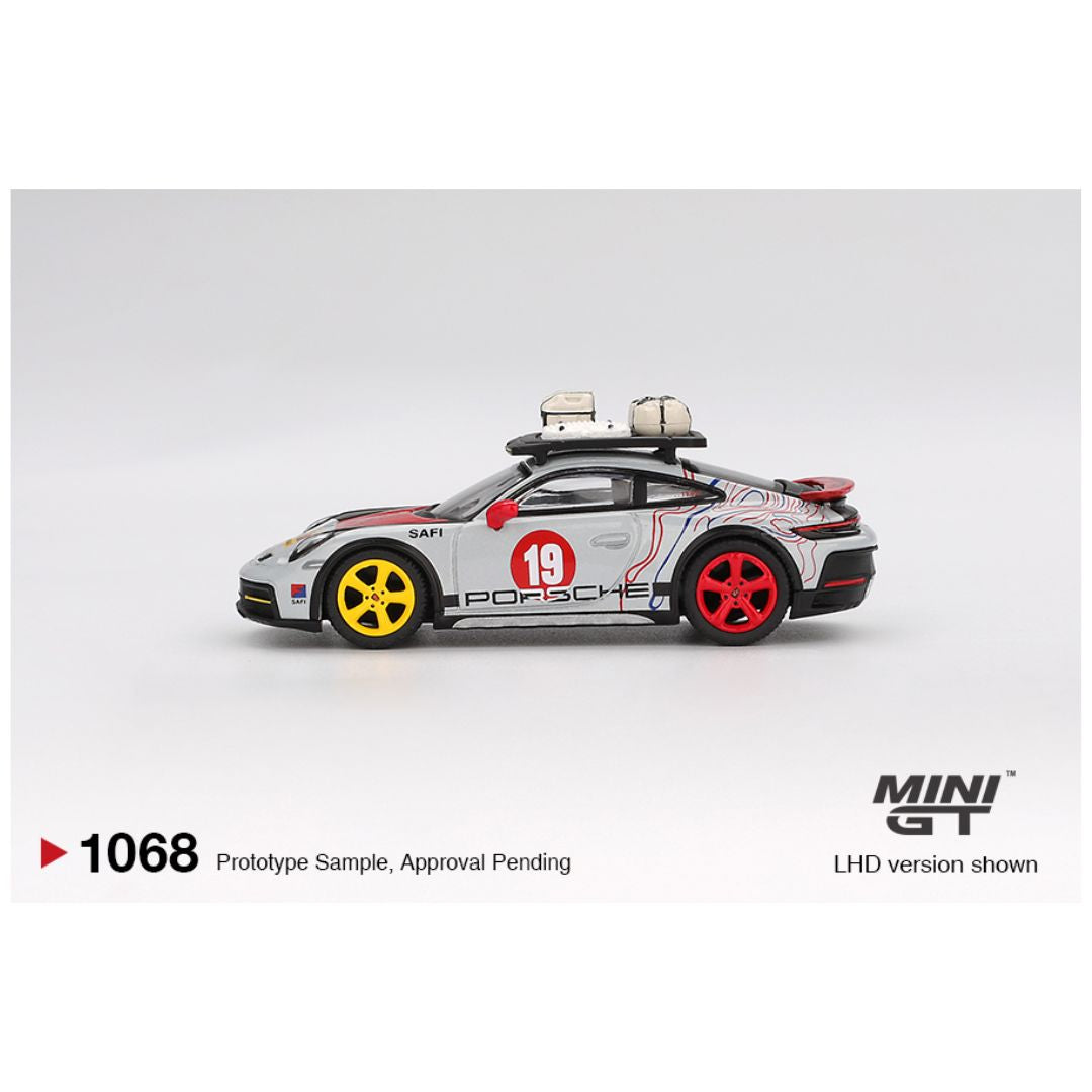 Mini GT Blister #1068: Porsche 911 Dakar "Uncle Rally" – Krazy Caterpillar
